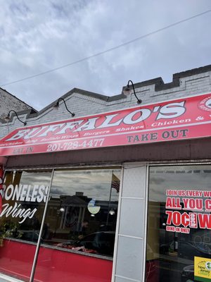BUFFALO’S CHICKEN SHACK - Updated December 2025 - 202 Photos & 326 ...