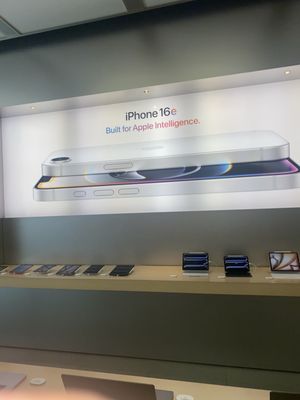 APPLE TOWSON TOWN CENTER - Updated December 2025 - 27 Photos & 217 ...