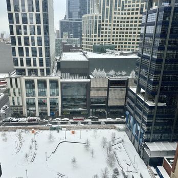 ALOFT NEW YORK BROOKLYN - Updated March 2025 - 214 Photos & 256 Reviews ...