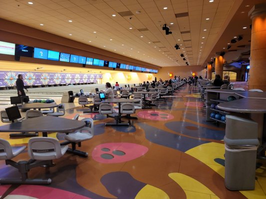 STRIKE ZONE BOWLING CENTER - 137 Photos & 138 Reviews - 1301 W Sunset ...