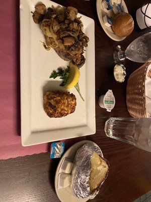 RUSTIC TAVERN - Updated November 2025 - 81 Photos & 206 Reviews - 823 ...