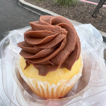 RISE UP BAKERY - Bakery at 861 N Higley Rd, Gilbert, Arizona - 238 ...