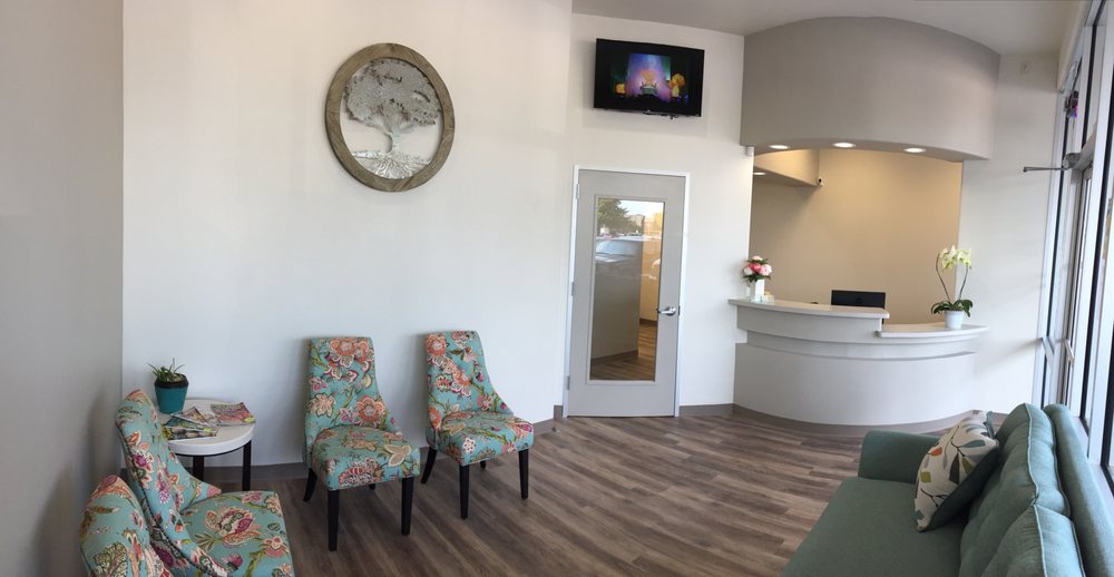 OAK RIDGE DENTAL - Updated September 2025 - 2334 W Buckingham Rd ...
