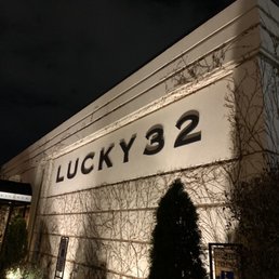 LUCKY 32 SOUTHERN KITCHEN - Updated August 2025 - 869 Photos & 633 ...