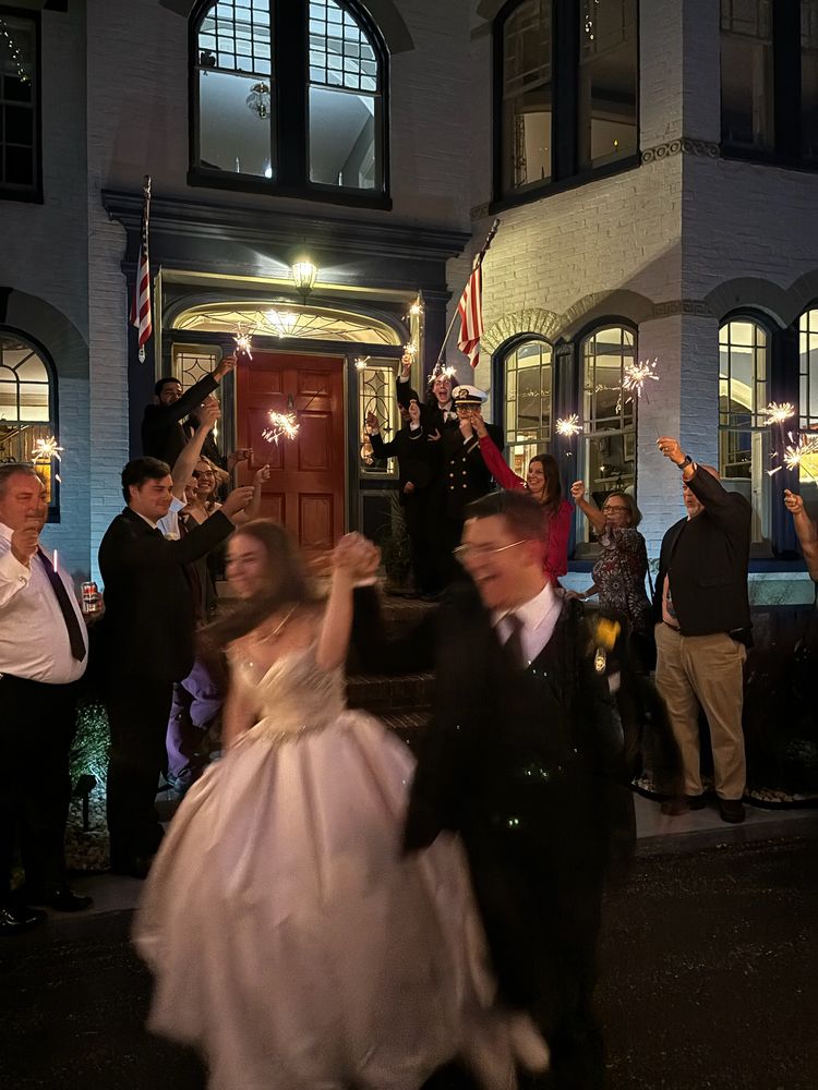 BOWLING BROOK MANSION - Updated July 2025 - 20 Photos - 6000 Middleburg ...