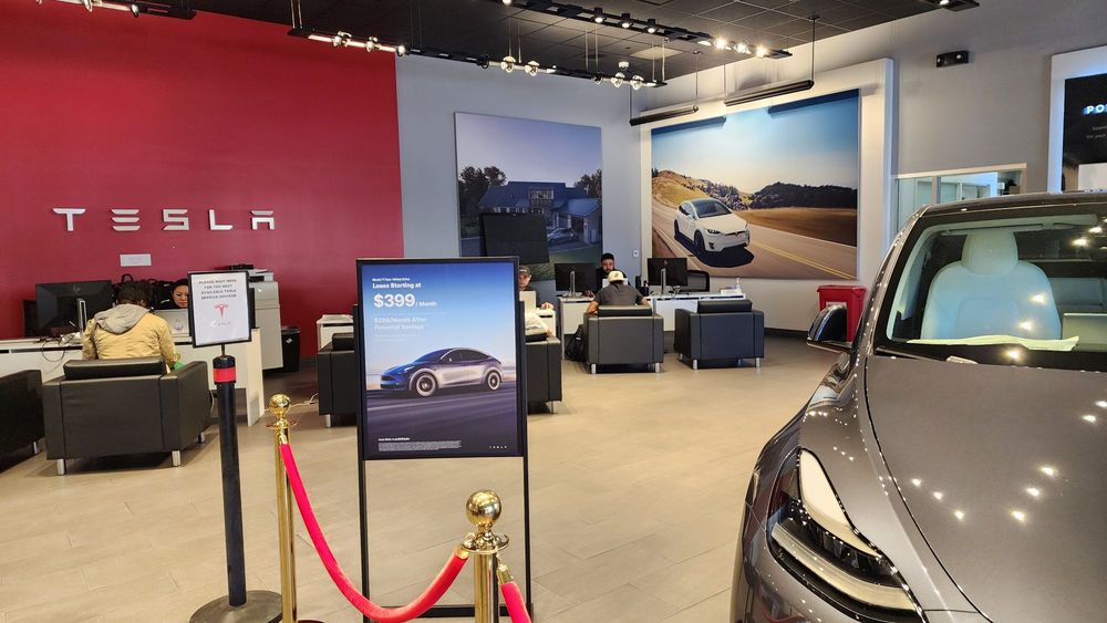 TESLA - BURBANK - Updated August 2024 - 145 Photos & 284 Reviews - 811 ...