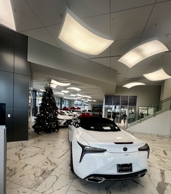 LEXUS OF PORTLAND - Updated September 2025 - 71 Photos & 260 Reviews ...