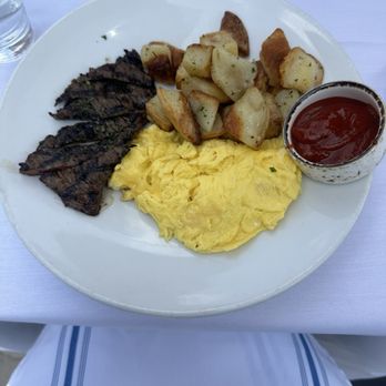 MAURO CAFE - Updated June 2024 - 236 Photos & 274 Reviews - 8112 ...