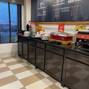 HAMPTON INN FRANKFORT - Updated September 2025 - 137 Photos & 31 ...