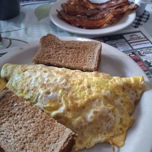 BRUNZIES - Updated September 2025 - 27 Photos & 77 Reviews - 470 ...