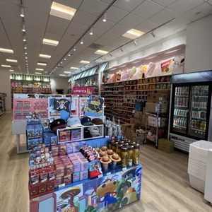 MINISO - Updated December 2025 - 36 Photos - 1080 University Ave, San ...