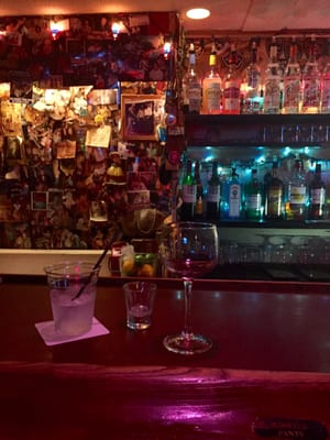 CHART ROOM - 21 Photos & 38 Reviews - 1 Duval St, Key West, Florida ...