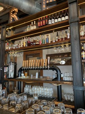 BALTER BEERWORKS - 710 Photos & 579 Reviews - 100 Broadway SW ...
