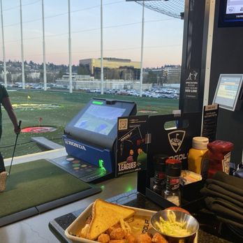 TOPGOLF - Updated March 2025 - 481 Photos & 248 Reviews - 780 Logan Ave ...