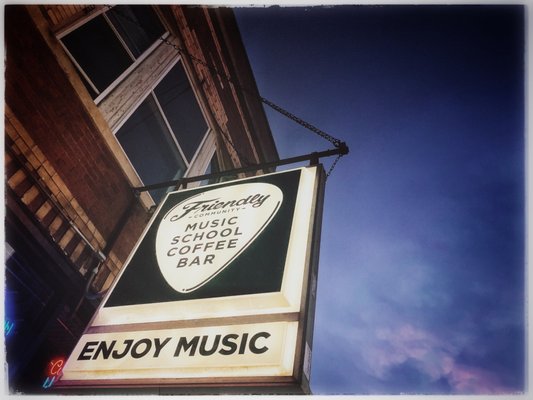 FRIENDLY TAP - 47 Photos & 52 Reviews - 6731 Roosevelt Rd, Berwyn ...