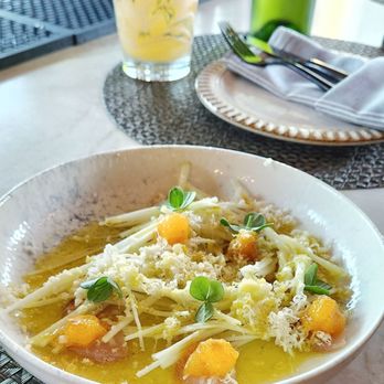 BEACHLIFE GROTTO - Updated March 2025 - 119 Photos & 93 Reviews - 1711 ...