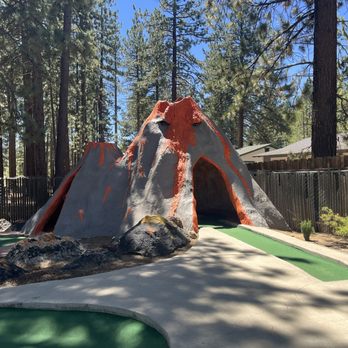 MAGIC CARPET GOLF - Updated May 2025 - 188 Photos & 179 Reviews - 2455 ...
