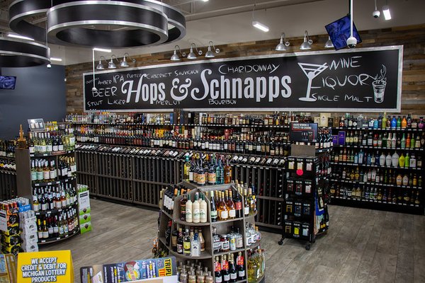 HOPS & SCHNAPPS - Updated August 2025 - 2870 South Otsego Ave, Gaylord ...
