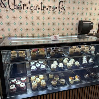 DOS CHRIS’ BAKERY & CHARCUTERIE - Updated August 2025 - 207 Photos ...