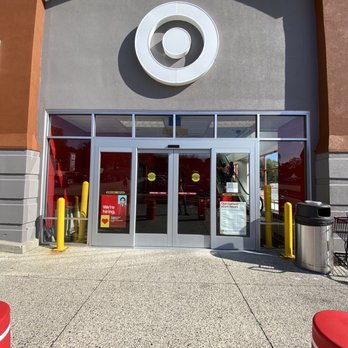 TARGET - Updated March 2025 - 41 Photos & 62 Reviews - 1495 Old York Rd ...