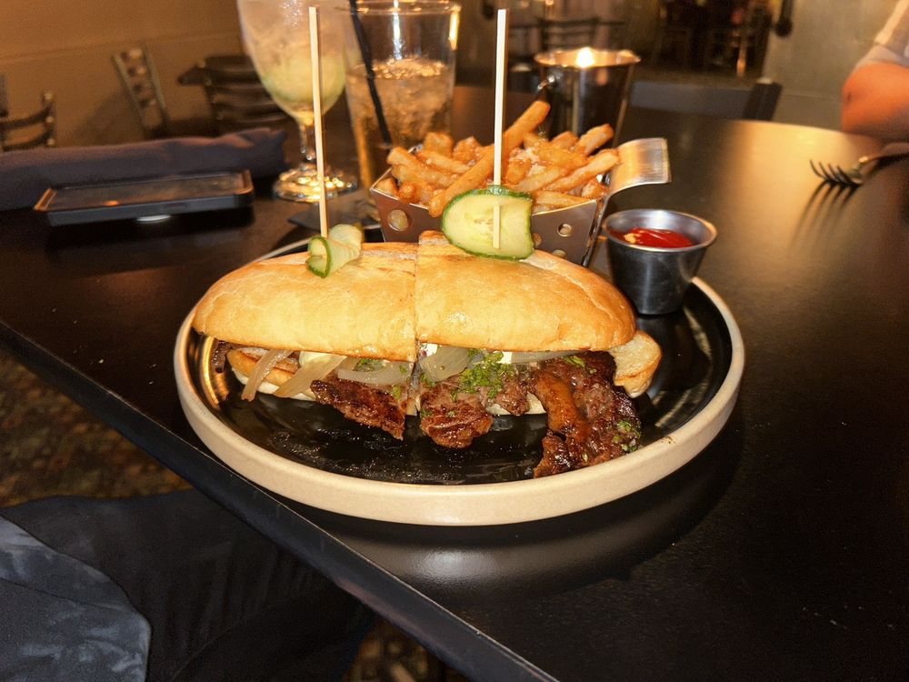 DRAFT GASTROPUB - Updated December 2025 - 204 Photos & 186 Reviews ...