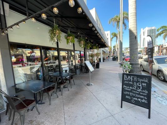 CAFE PAPILLON BY THE BEACH - Updated December 2025 - 53 Photos & 17 ...