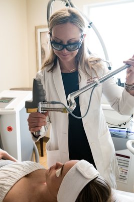 SKIN CANCER & DERMATOLOGY INSTITUTE - 32 Photos & 19 Reviews - 3640 Warren Way, Reno, Nevada ...