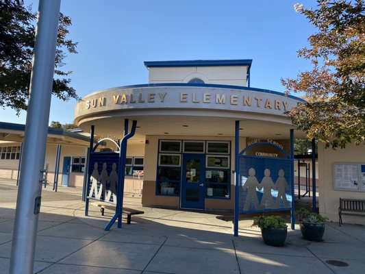 SUN VALLEY ELEMENTARY SCHOOL - Updated July 2025 - 75 Happy Ln, San ...
