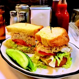 B&H DAIRY - Updated July 2025 - 388 Photos & 593 Reviews - 127 2nd Ave ...