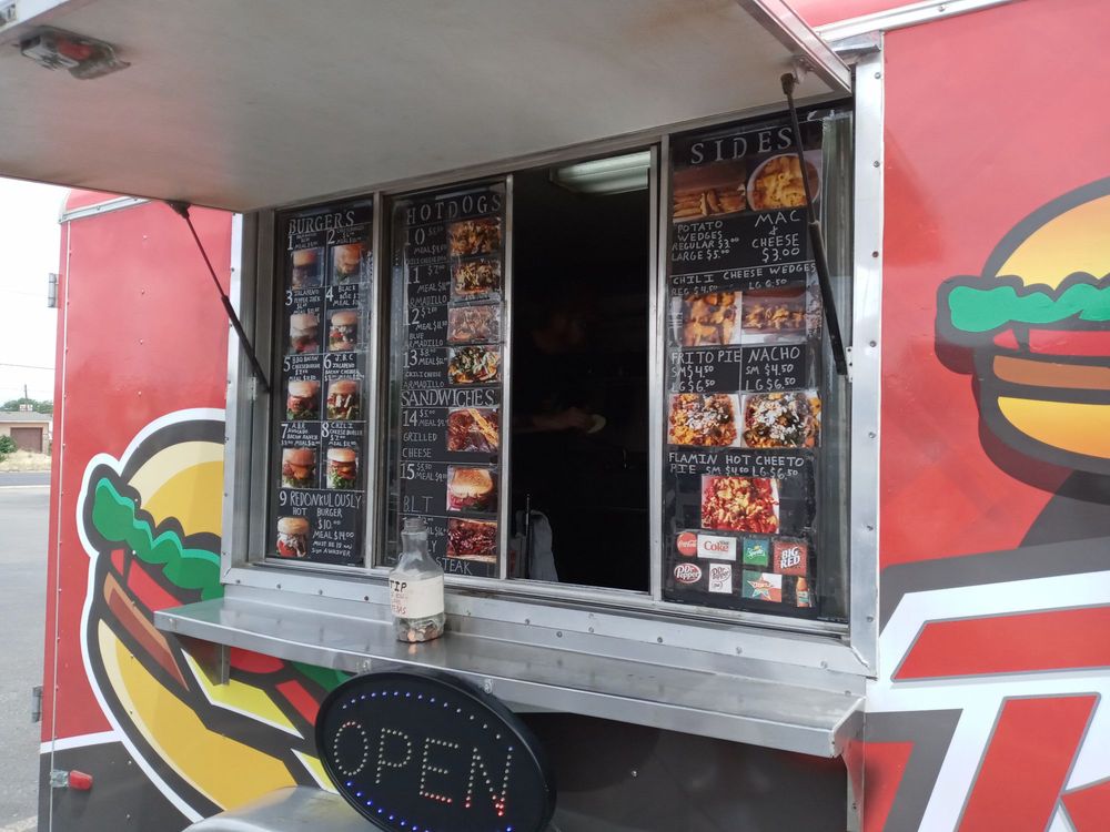 RED’S FUN ON A BUN - Updated August 2025 - Big Spring, Texas - Burgers ...