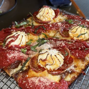 WHITE RABBIT GASTROPUB - Updated May 2025 - 782 Photos & 917 Reviews ...