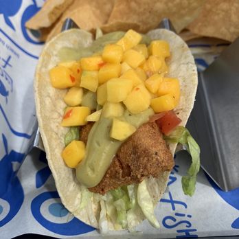 LUCKY FISH BEACH BAR & GRILL - Updated May 2026 - 1152 Photos & 937 ...