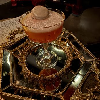 VANDERPUMP A PARIS - Updated February 2025 - 4046 Photos & 1446 Reviews ...