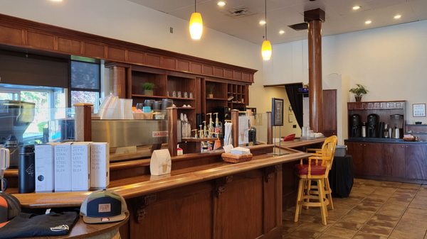 CUTTERS POINT COFFEE - Updated August 2025 - 30 Photos & 37 Reviews ...