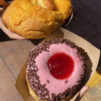 DG DOUGHNUTS - Updated February 2025 - 1408 Photos & 473 Reviews - 29 W ...