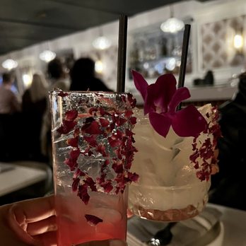 HUE BOSTON - Updated June 2025 - 192 Photos & 78 Reviews - 90 Exeter St ...