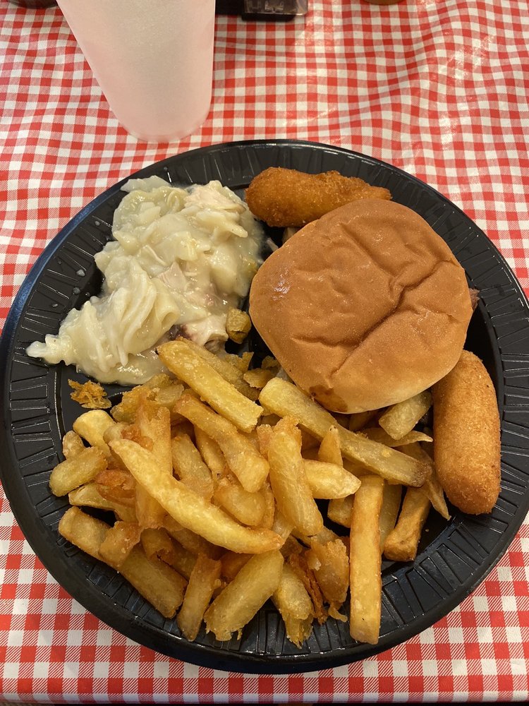 HIGH COTTON BBQ - 283 Photos & 821 Reviews - 5230 N Virginia Dare Trl ...