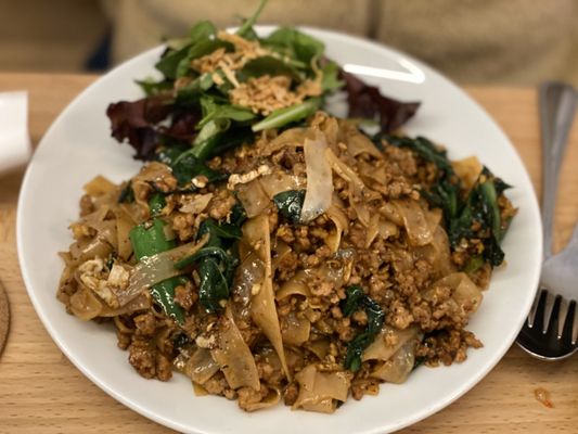 KIN KAO THAI KITCHEN - 300 Photos & 164 Reviews - 903 Commercial Drive ...