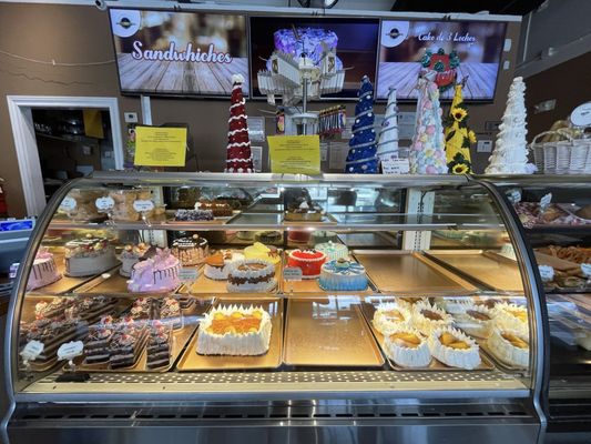 AZUCAR CUBAN BAKERY & CAFE - Updated October 2025 - 122 Photos & 77 ...