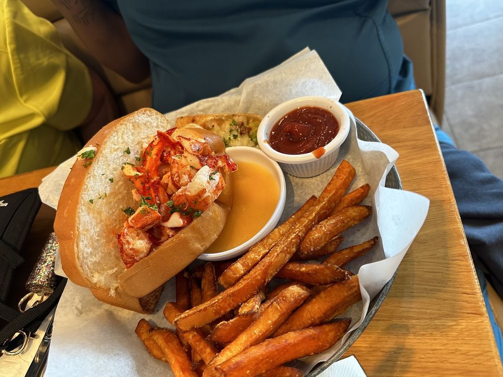 BEACHIN’ SHRIMP - Updated August 2025 - 37 Photos & 10 Reviews - 210 ...