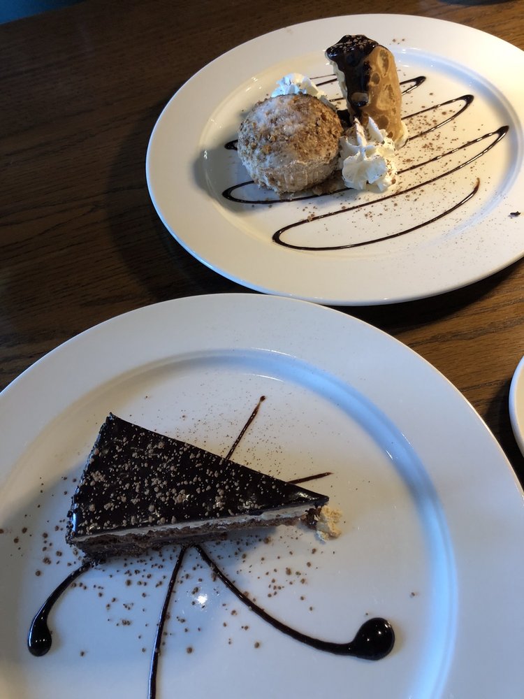 FERRARO’S KITCHEN - 26 Photos & 36 Reviews - 322 W Main St, Blue Ridge ...