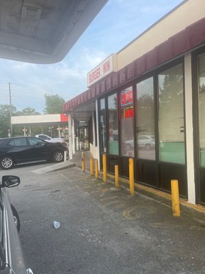 BURGER WIN - Updated October 2025 - 51 Photos & 177 Reviews - 1181 ...