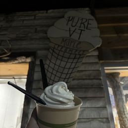 THE MAPLE ANGUS - Updated November 2025 - 26 Photos & 21 Reviews - 702 ...