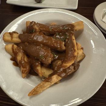 TWO BRIDGES PUB & EATERY - Updated July 2025 - 49 Photos & 26 Reviews ...