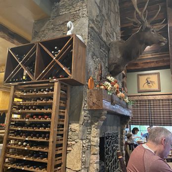 HARVEST ON MAIN - Updated October 2025 - 592 Photos & 835 Reviews - 576 ...