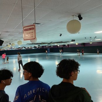 YUKON ON WHEELS - Updated November 2025 - 23 Reviews & 17 Photos - 24 E ...