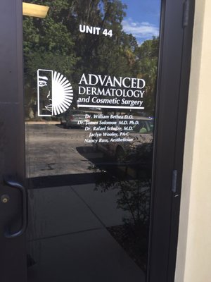 ADVANCED DERMATOLOGY & COSMETIC SURGERY - Updated December 2025 - 30 ...