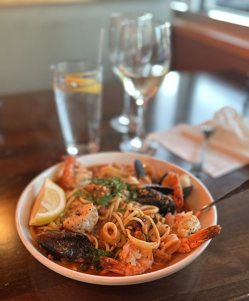 MELO’S PIZZA & PASTA - Updated December 2025 - 473 Photos & 743 Reviews ...