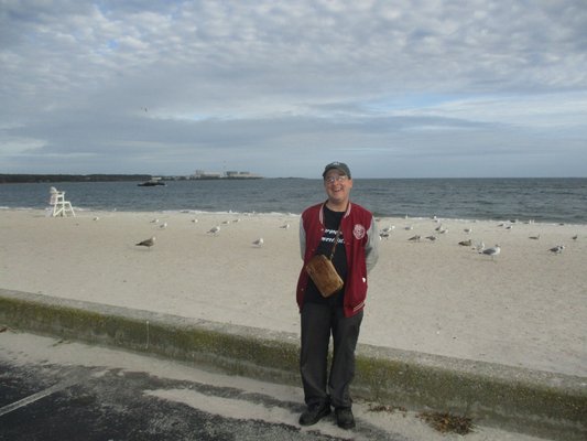 MCCOOK POINT BEACH AND PARK - 48 Photos & 10 Reviews - McCook Pl, East ...