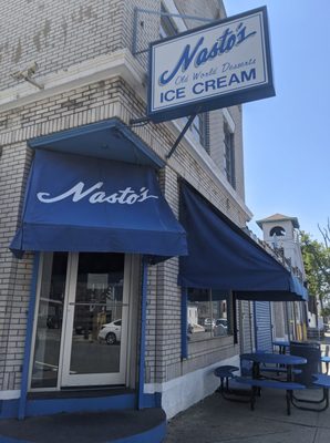 NASTO’S ICE CREAM - Ice Cream & Frozen Yogurt - 236 Jefferson St ...